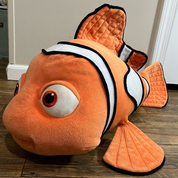 Disney | Toys | 202 Jumbo Nemo Plush 28 Disney Pixar Hasbro Stuffed ...
